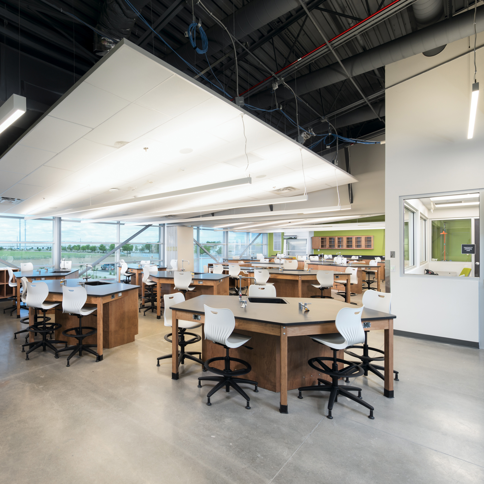 H2I Group: Specialty Subcontractor for Exceptional Spaces